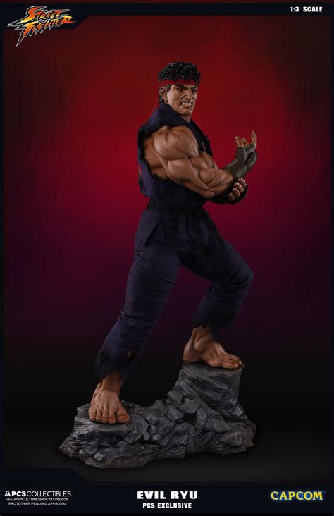 Street Fighter V Evil Ryu Statue And Evolution Statue Set By Pop