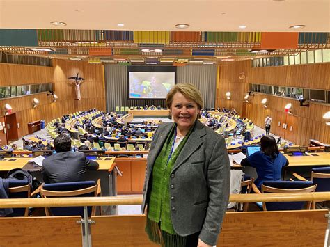Besuch In Den Vereinigten Staaten Gertraud Salzmann Als Delegationsleiterin In New York Pinzgau