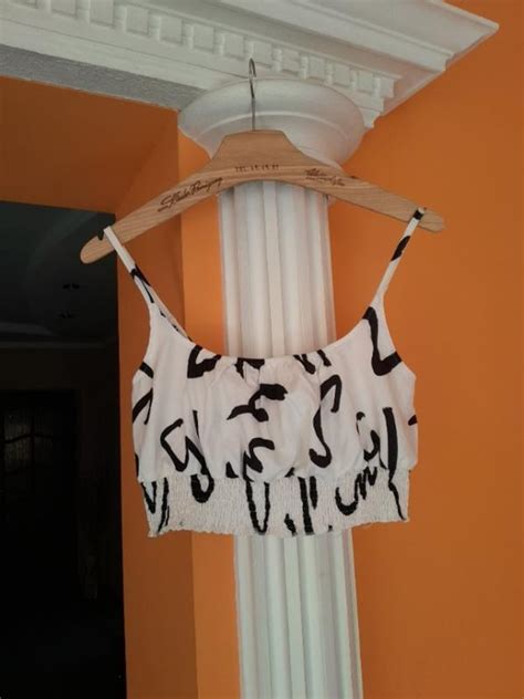 Топ Shein — ціна 100 грн у каталозі Топи Купити жіночі речі за доступною ціною на Шафі Україна