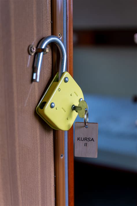 Pasiekstes Vējdzirnavas Piedāvā Nakšņošanu Vilciena Vagonos Foto 18 32