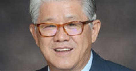최신원 Sk네트웍스 회장 이틀만에 자사주 10만주 매수