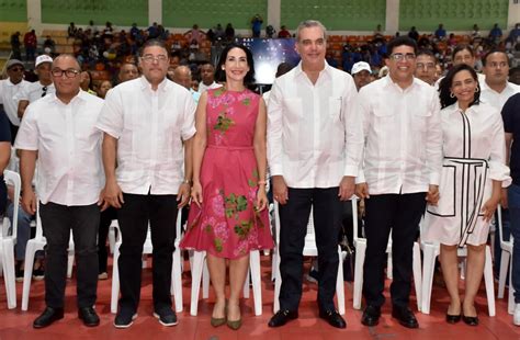 Miderec y Gabinete celebran el Día de la Familia Periodico El Regional