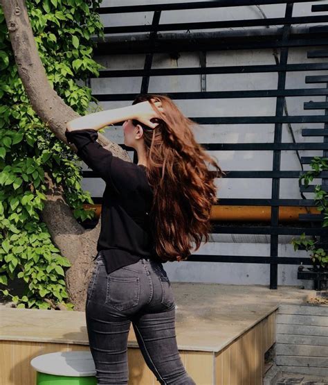 Malaika R Pakibeauties