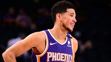 Devin Booker pours in 45 as Phoenix Suns beat Chicago Bulls | NBA News | Sky Sports