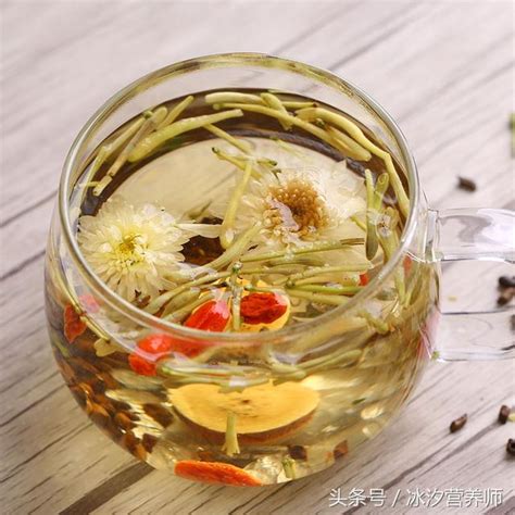 很多人喜歡用它來泡金銀花，卻不知其中還有這些講究 每日頭條