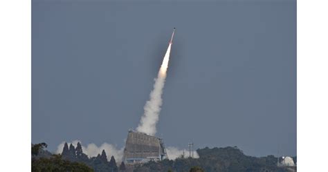 Япония изстреля най малката ракета носител в света