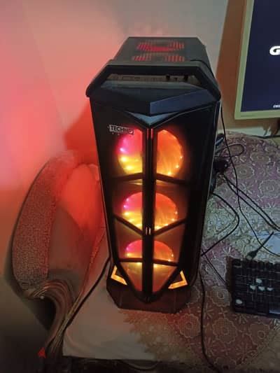 تجميعه Core I3 10100f بحالة ممتازة وبالكرتونه Desktop Computers 203387328