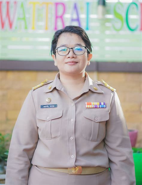 นางสาวจอมขวัญ พอกพูน