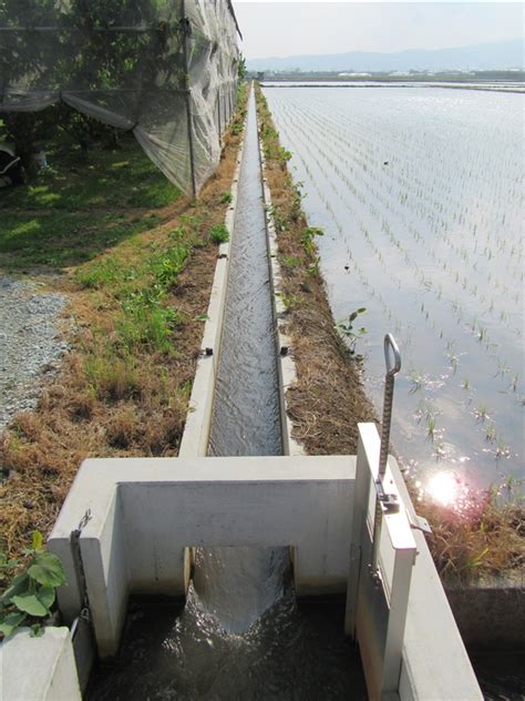 小田島円筒分水工 円形分水工