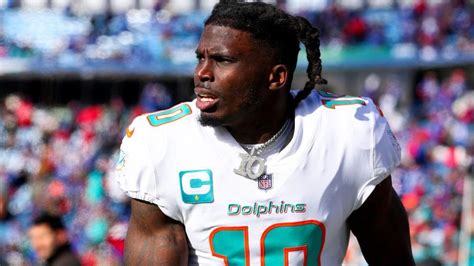 Chad Johnson Believes Tyreek Hill Is The Nfls Most Valuable Player