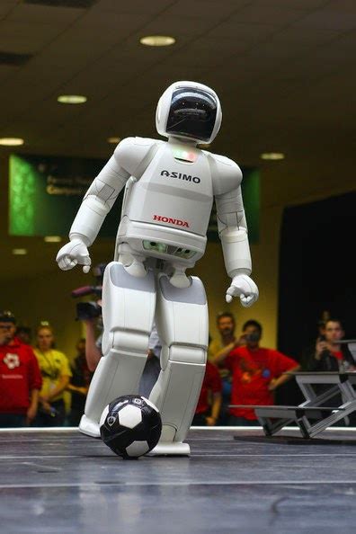 Asimo Humanoid Robot Robotronicspro