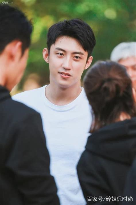 黄景瑜追迪丽热巴成功了吗