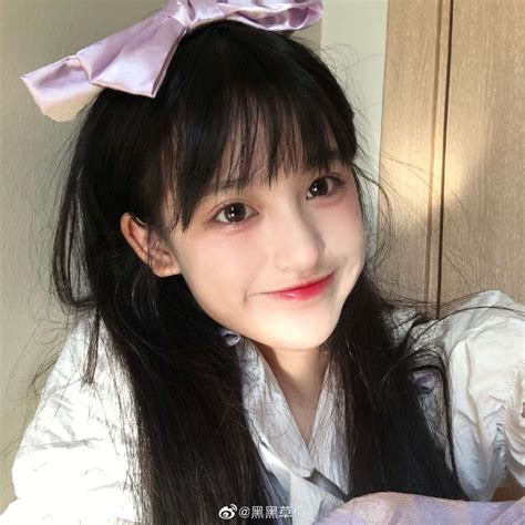 叶改璇 黑黑草莓头像图片 配图网