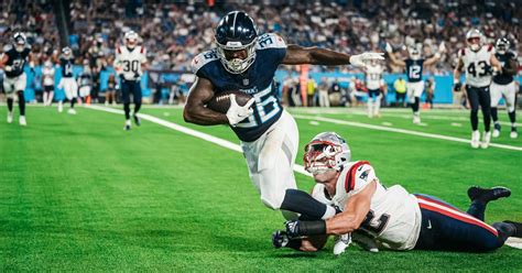 Titans Promote Ol Murray From Practice Squad Place Two On Ir
