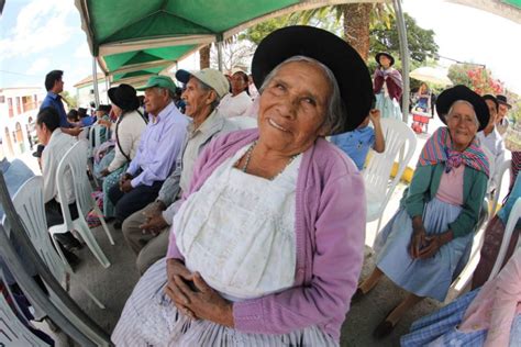 Perú Tiene Más De Cuatro Millones De Adultos Mayores