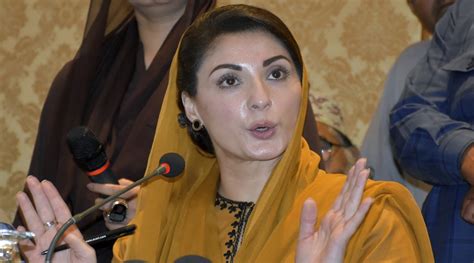 Nawaz Sharifs Daughter Maryam Booked For Holding Anti Govt Rally In