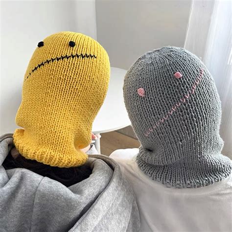 울트라패션 스타렌 삐죽 얼굴 니트 바라클라바