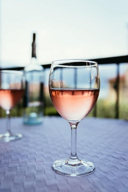 Page 2 Port Wine Glass Images Free Download On Freepik