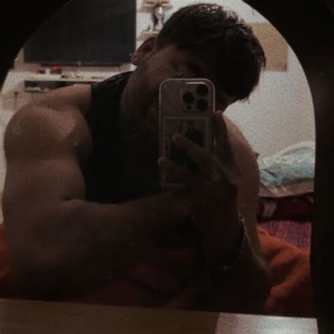 Ashish Mishra Ashiish Mishra • Threads Say More