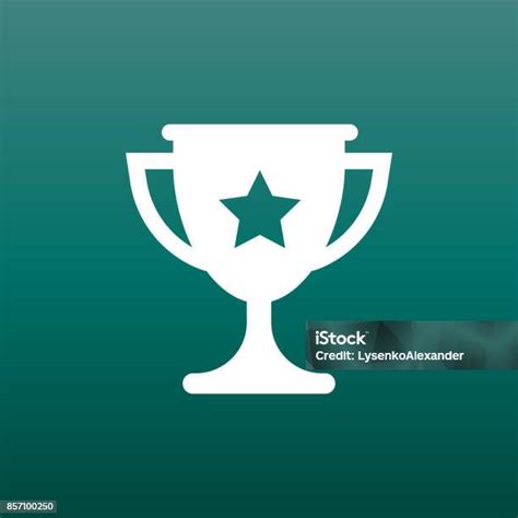 트로피 컵 평면 벡터 아이콘입니다 간단한 상자 기호입니다 녹색 바탕에 흰색 그림입니다 1에 대한 스톡 벡터 아트 및 기타 이미지 1 경기 스포츠 경쟁 Istock