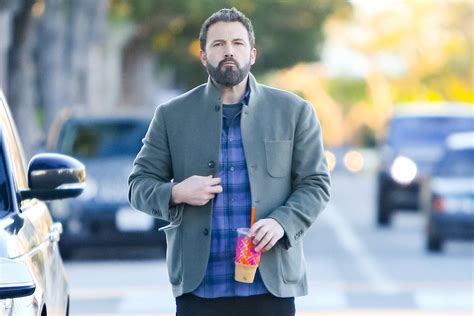 Ben Affleck Opens Up About His Feelings On Those Heartfelt Dunkin Donuts Memes