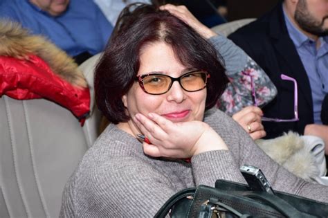 Първо в Bulnews Даниела Хитова спечели конкурса за пресаташе на