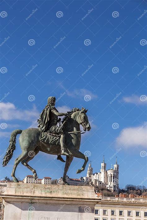 Escultura Equestre Do Rei Louis Xiv Lyon France Foto Editorial Imagem