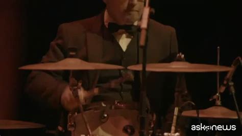 Il trailer di Paolo Conte alla Scala Il Maestro è nell anima