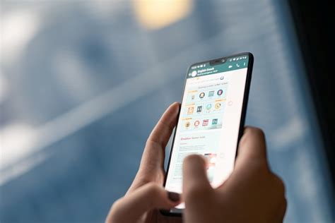 Smartphones Dark Mode May Not Protect You From Blue Lights Health Risks
