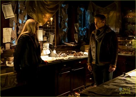 Lizzie Changes Her Entire Life With Just One Wish On Legacies Photo Photo Gallery