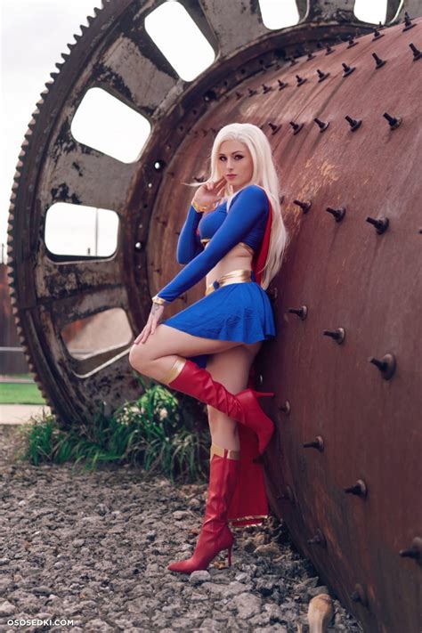 Model Kayla Erin Itskaylaerin In Cosplay Supergirl From Dc Comics