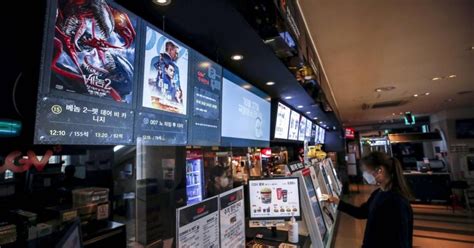 극장가 활기 되찾나 11월 1일부터 전국 영화관 6000원 할인