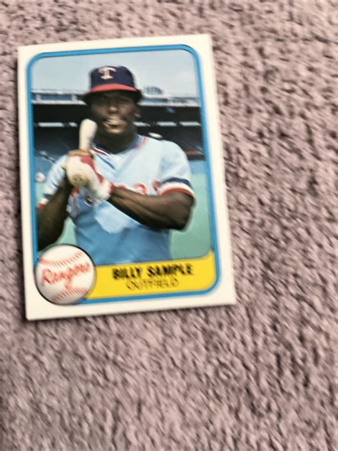 1981 Fleer Texas Rangers Baseball Card 637 Billy Sample Ebay