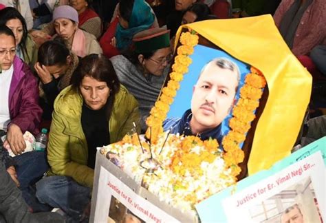 Vimal Negi Death Case डीजीपी ने एसपी को घेरा Asi ने शव के पास मिली