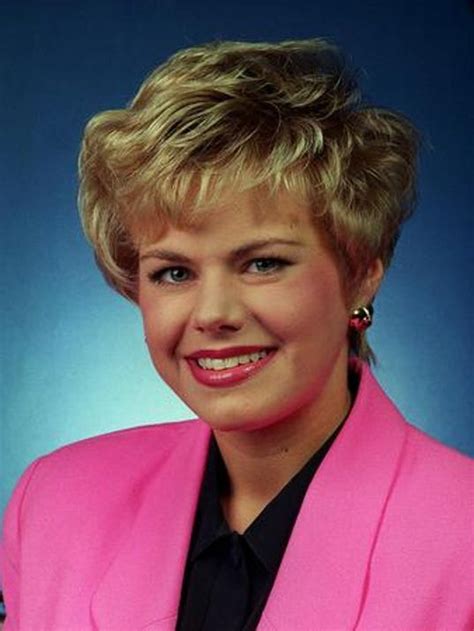 Gretchen Carlson Former Wcpo Tv Anchor Files Suit Against Fox News Ceo