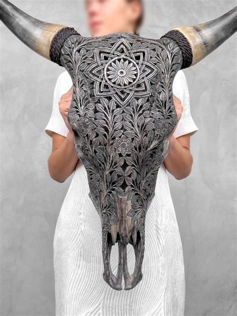 Skull Art Authentic Large Hand Carved Grey Bull Skull Catawiki