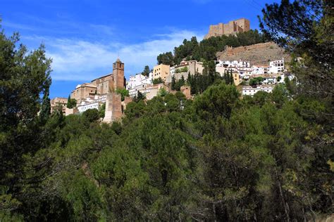 Pueblos con más encanto Viaja a Segura de la Sierra en Jaén