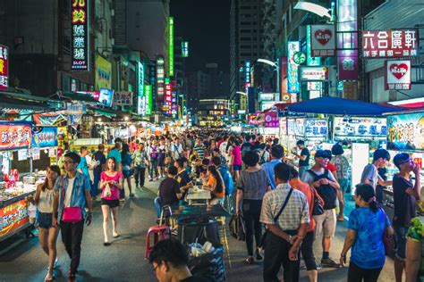 全台各縣市「微解封」懶人包！六都僅這裡「開放餐廳內用」，景點、遊樂區有條件鬆綁健康飲食戲劇電影女人我最大