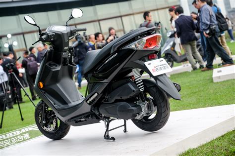 最佳都會代步車KYMCO新名流125正式發表 SUPERMOTO8