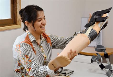 Afghan Woman Given New Artificial Leg To Walk To Her Dream