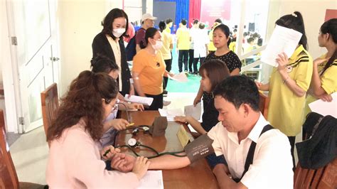 Trung Tâm Hltt Quốc Gia Đà Nẵng Tổ Chức Khám Sức Khỏe định Kỳ Cho Cbvc