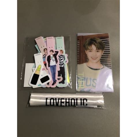 Nct 127 Loveholic Ver Interior Set And Taeil Mask Case Shopee Malaysia