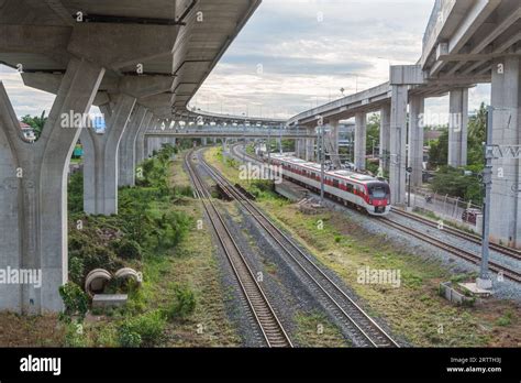 Bangkokthailand 4 Sep 2023 Srt Red Lines The Red Line Mass