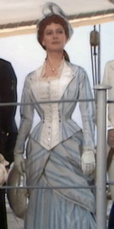 Victorian Gowns Victorian Women Dinner Gown Mourning Dress