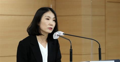 윤석열정부 대북전단 살포 첫 자제 촉구왜