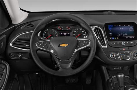 2019 Chevrolet Malibu Hybrid Prices Reviews And Photos Motortrend