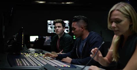 How Story Centric Workflows Optimize News Production