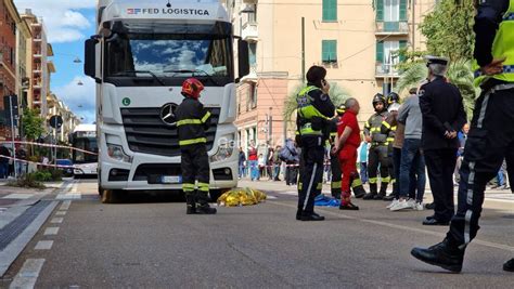 Incidente mortale a Cornigliano la vittima è una donna di 51 anni il