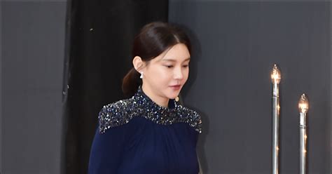차예련 아찔한 트임 드레스 Md포토