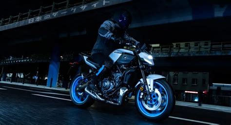 Moto Del Día Yamaha Yzf R6r Espíritu Racer Moto